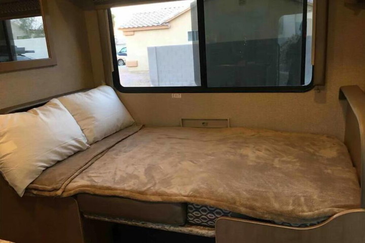Maison-sur-roues -- Séjour En Camping-car Style Resort Près Du Strip - Nevada