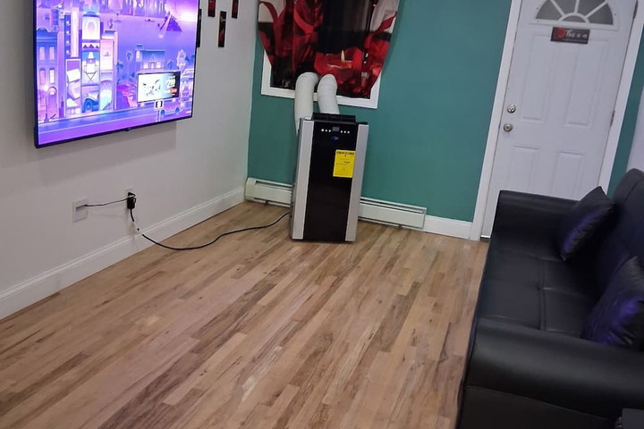 Cozy Clean Quiet Livingroom For Three In Brilliant Brooklyn Ny With Wifi, Ac - Queens, NY