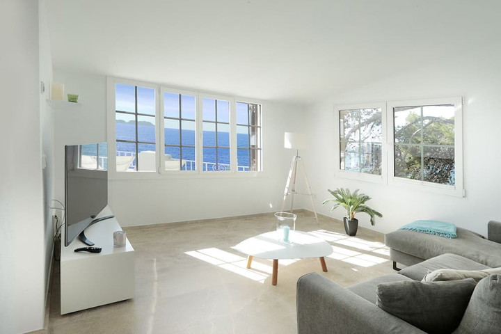 A3014 Exklusives Apartment In 1. Meereslinie Für 4 Personen In Cala Fornells - Peguera