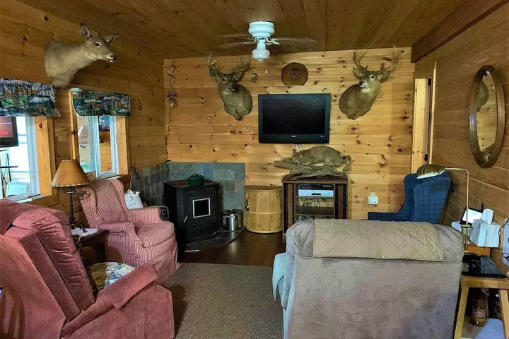 Middle Pond Cabin- Direct Atv & Snowmobile Access - Pittsburg, NH