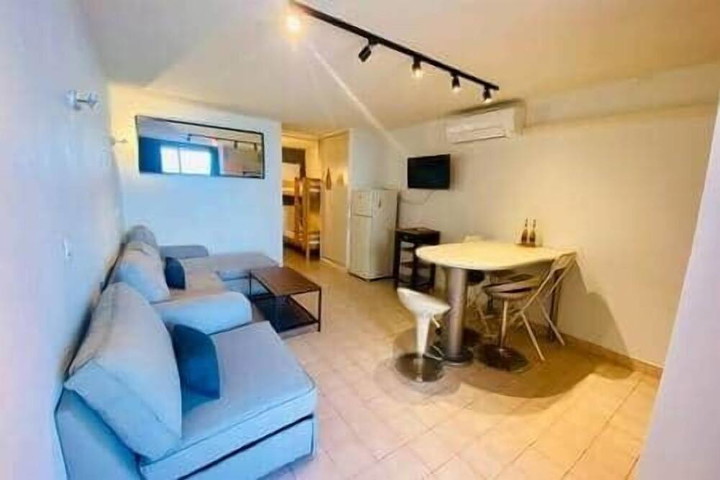"557 Cap Corniche Seafront, Air Conditioning, Parking And Swimming Pool - Sète