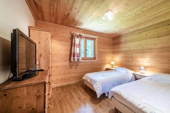 Chalet, 3ème éTage, Vue Montagne, Sauna, Balcon, Cheminée Ou Poêle à Bois, Télévision, 120m² - Morillon