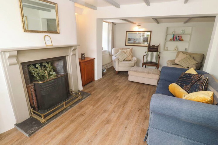 Greenways, Pet Friendly, With A Garden In Perranporth - St Agnes