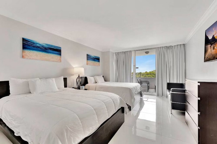 Making The Best Memories Along The Way! Outdoor Pool, Spa, Pet-friendly Property - Fort Lauderdale