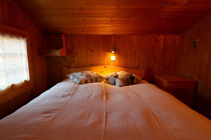 Outside : Small, Lovely, Recently Renovated Individual Chalet On 3 Floors, Suitable For 4 People, Ba - Zinal