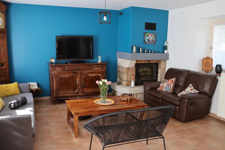 Gîte Les Racines De Lili Avec Piscine Privée, Terrasse Et Wi-fi à Cieurac - Cahors