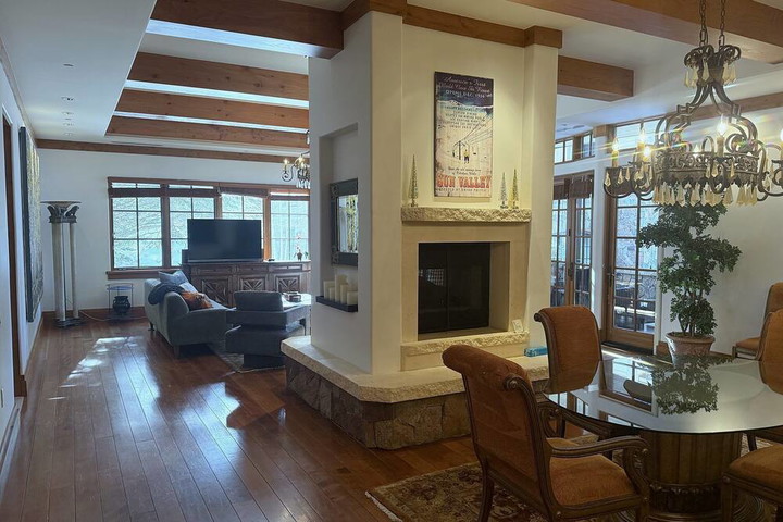 Luxury Rental Expansive 2-bedroom Condo At Thunder Spring / Zenergy In Ketchum - Ketchum, ID