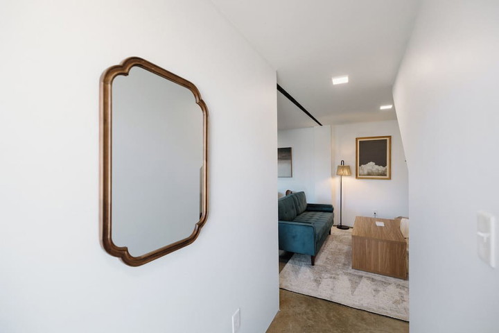 Trendy Container Home In Heart Of Cargo District - Wilmington, NC