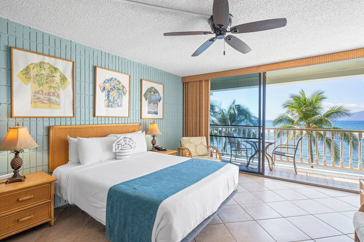 Lahaina Shores Unit #405 - Lahaina, HI