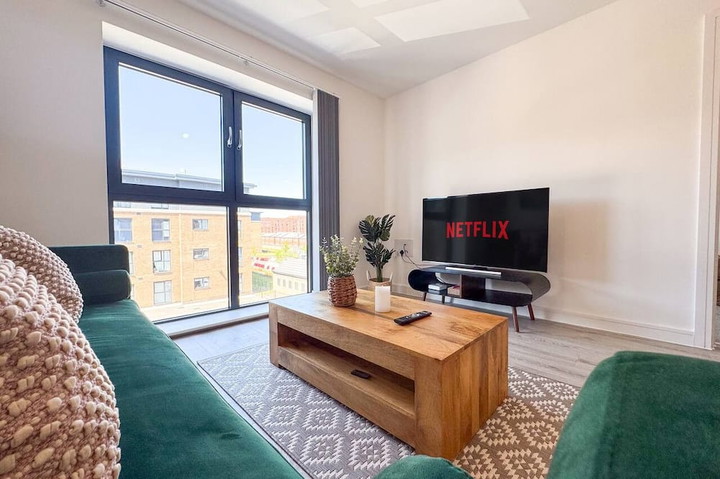 Derby City Centre Apt | Free Parking | Long Stays - Derby