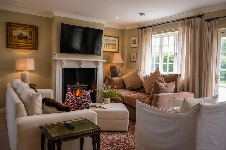 Lower Colworth Luxury 4 Bedroom Country House - Midhurst