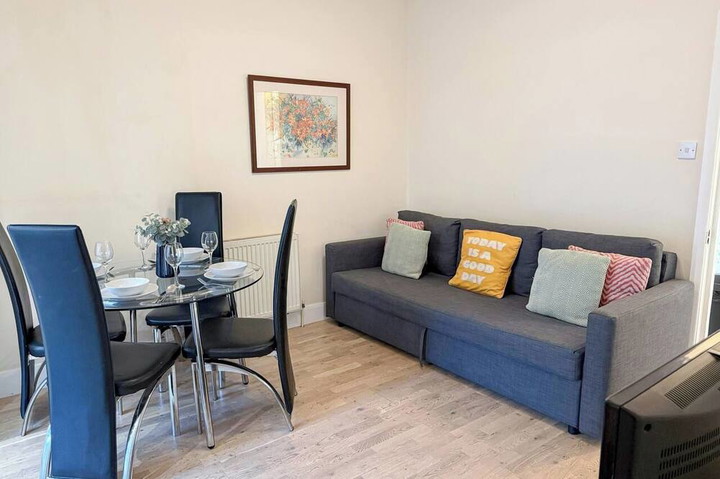 Finsbury Park 1br Apt W/ Garden, Parking | Arsenal - City of London