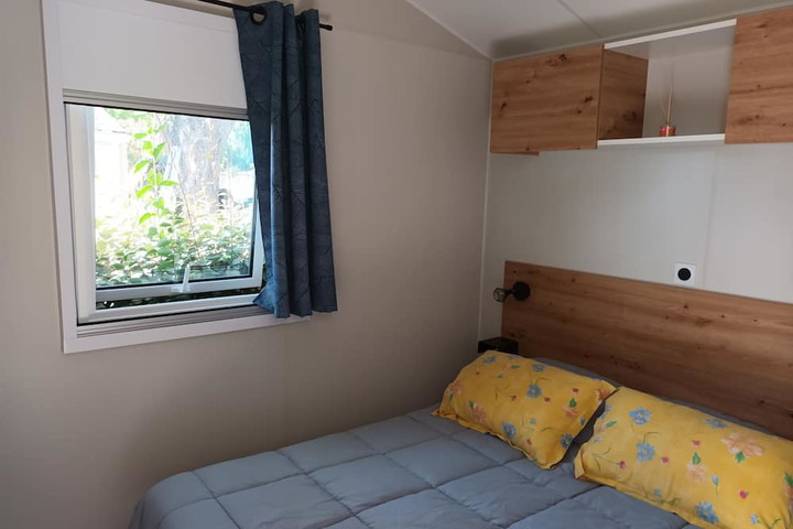 Bungalow Neuf Superbe Terrasse Plein Sud Face Mer à L' Ile D' Or Camping 4 - Fréjus