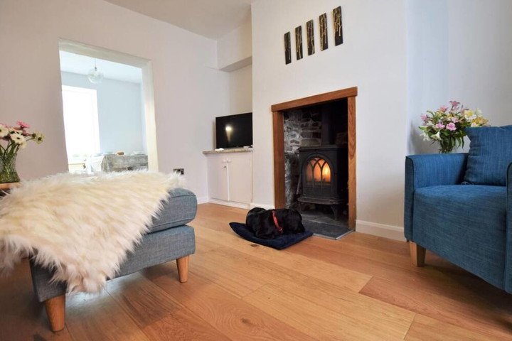 2 Bed In Bideford (Oc-75307) - Appledore