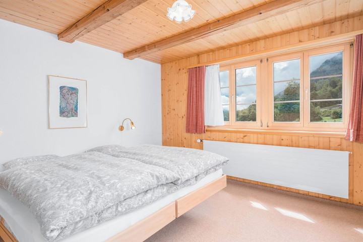 Mountain View Room Near Glarus With Parking - Elm