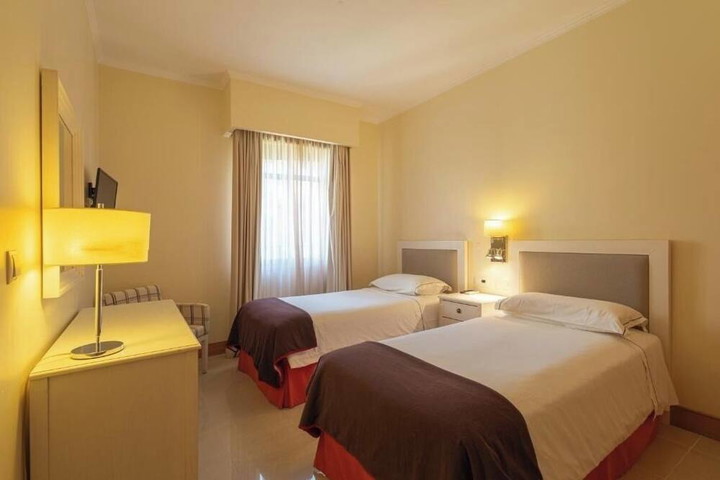 Two Separate 2 Bedrooms Ideal For Friends Or Families In Algrave's Quarteira - 誇爾泰拉