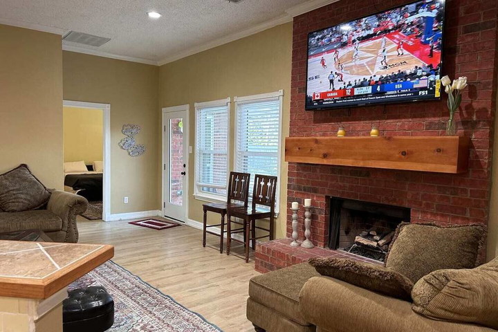 Spacious 4br Mckinney House W/ Pool, Patio, Bbq - McKinney, TX