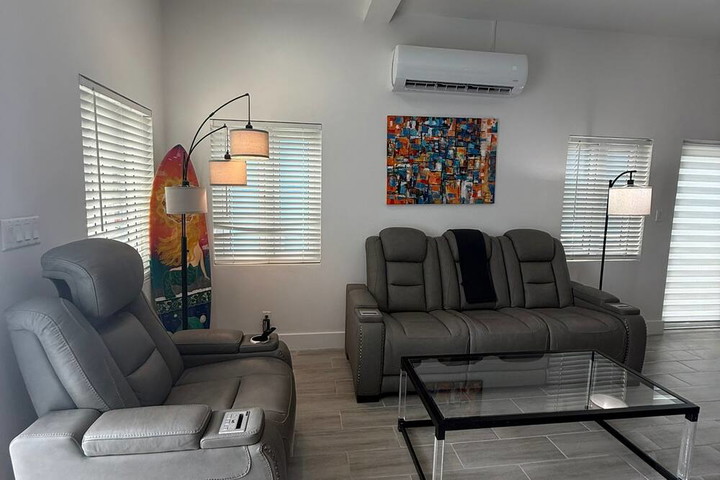 Gated Community Home  Private Pool, Near Beach! - Nassau