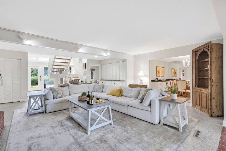Oceanfront Sea Pines Retreat W/ Private Beach Path, Brick Patio & Grill - Bluffton, SC