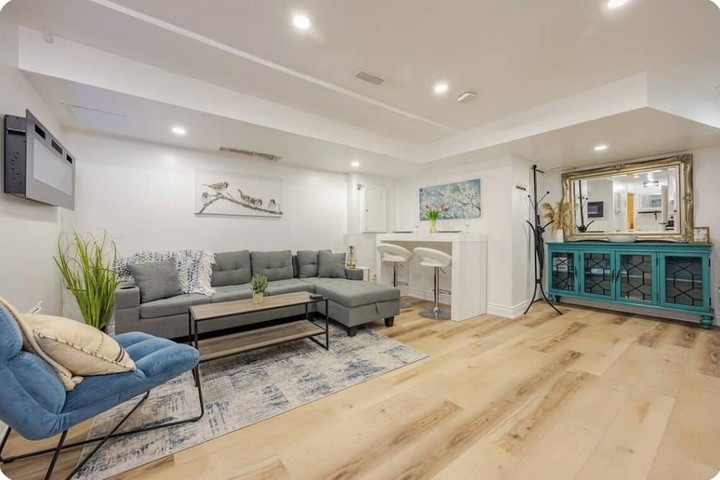 Stunning & Spacious 1 Bedroom Oasis - Caledon, ON, Canada