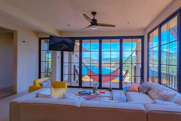 Piscis Condo Dawn Overlooking The Most Beautiful Bay In Mexico. - Zihuatanejo