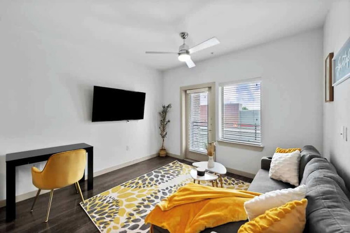 Apt 335 · Luxury 2bd Queen Unit | Free Parking |Hwy121| Tpc - Allen, TX