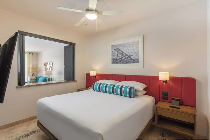 Explore The Beautiful Stretch Of The Beach! Pet-friendly, Beachfront, Pools! - Cabo San Lucas