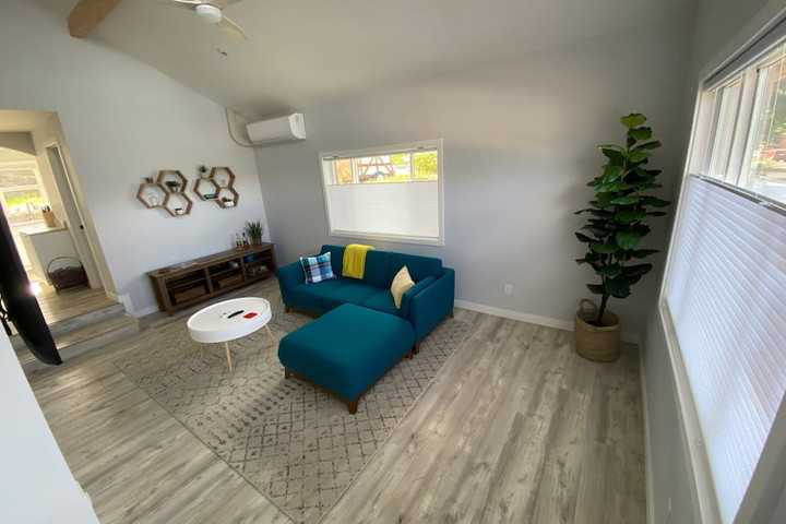 4th Street - Close To Downtown, Newly Renovated, Walk To Shopping, Dining, Drinks - Bend, OR