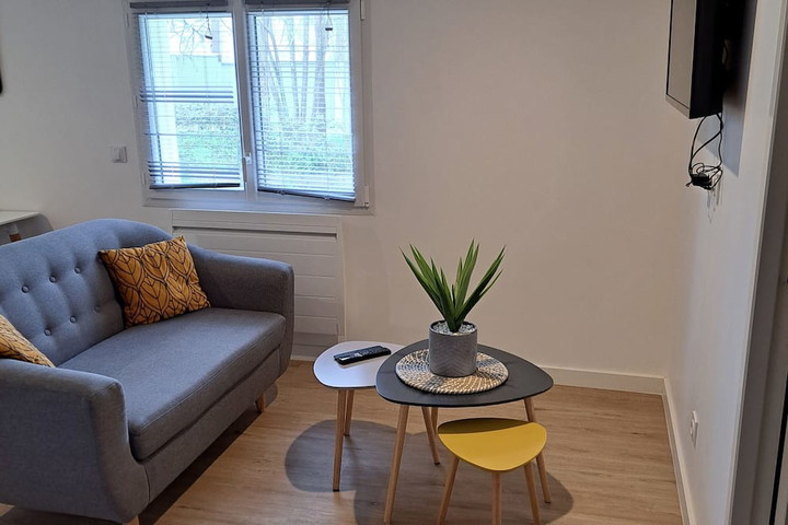 Appartement Refait à Neuf Tout éQuipé En Rdc Avec Jardin Terrasse ,Barbecue - Angers