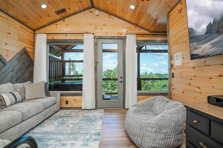 Pigeon Forge Sunsets- Cabin With Mountain Views - Pigeon Forge, TN