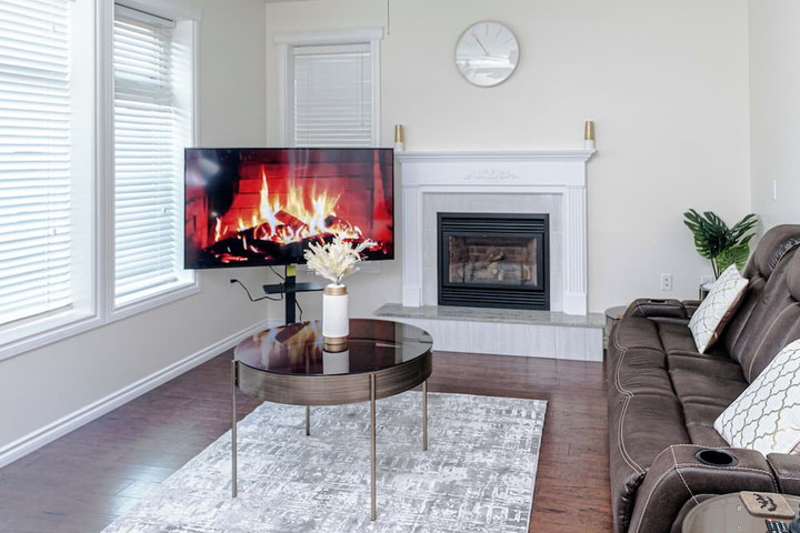 Northern Solace, 2 Bedrooms, 2 Bathrooms, Kitchen, Living Room, 5 Min To Airport - イエローナイフ
