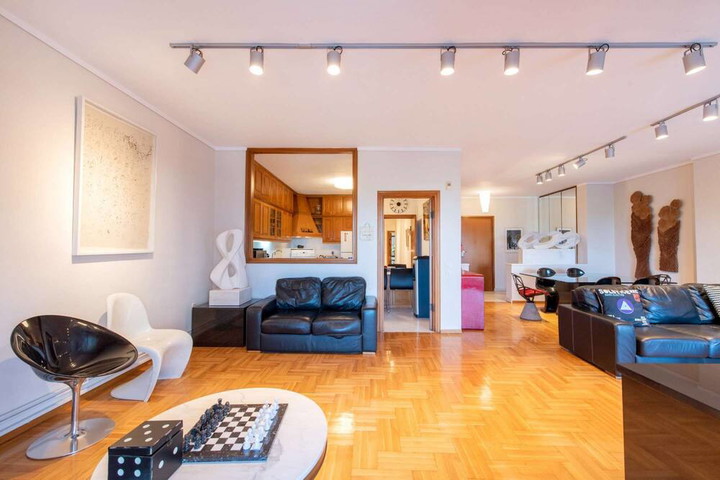 City Moon: Chic Apt With Park And Sea View - Thessaloniki