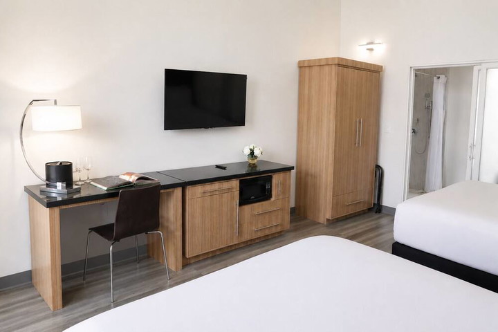 Spacious Two Queens W/ Artistic Touches Close To Zoo, Harbor And Dining - Coronado Island
