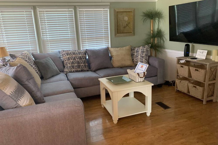 Family-friendly Cottage Minutes From The Beach. Dogs Welcomed- Additional Fee. - South Carolina