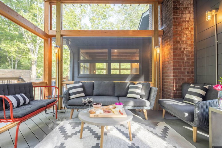 Stunning Custom Designer Home In The Catskills! - Woodstock, NY