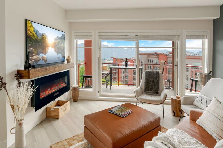 Valley View Condo With Resort Amenities - West Kelowna