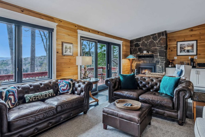 Screened-porch Home, Killington Views & Pet-friendly - Woodstock, VT