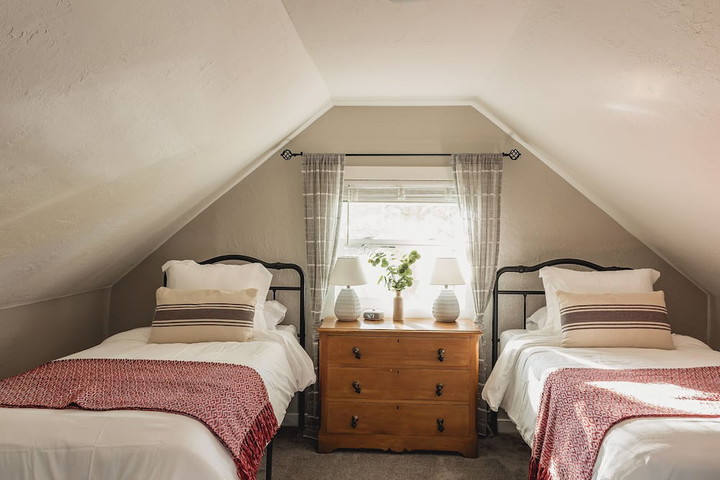 Albany Getaway With A King Bed, Bonus Kitchen, & Wifi - Albany, OR
