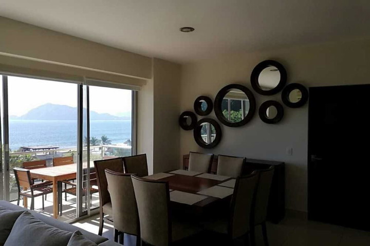 Beautiful Luxury Apartment Oceanfront, Nice View, Nice Location! Ponto Horizonte - Manzanillo, Colima, Mexico