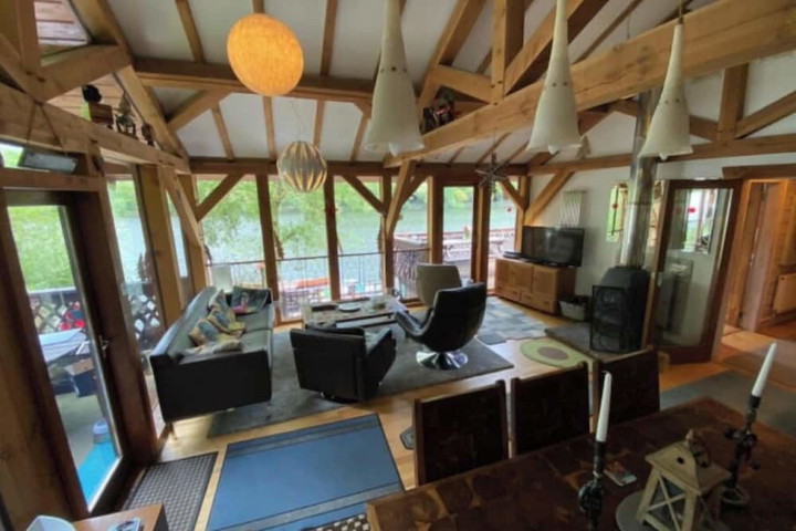 Waters Edge Boathouse Rudyard Lake Short Breaks Kayaks Fishing Hottub - Leek