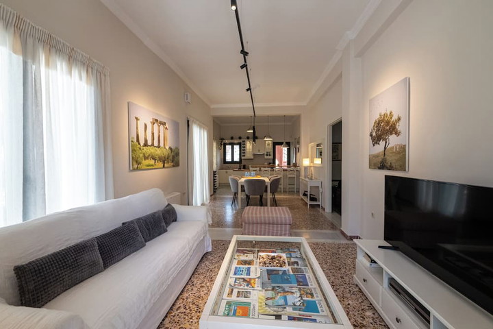 Angelinas Quarters - Suites & Villas Méditerranéennes à Kalamata - Kalamata