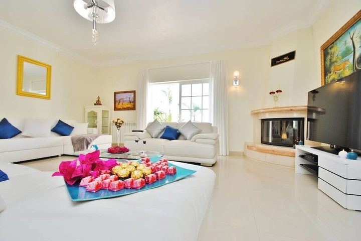 Villa Beach Palace Luxury 5 Bed Villa W/heatable Pool, Jacuzzi, 500m Beach Ac - Armação de Pêra