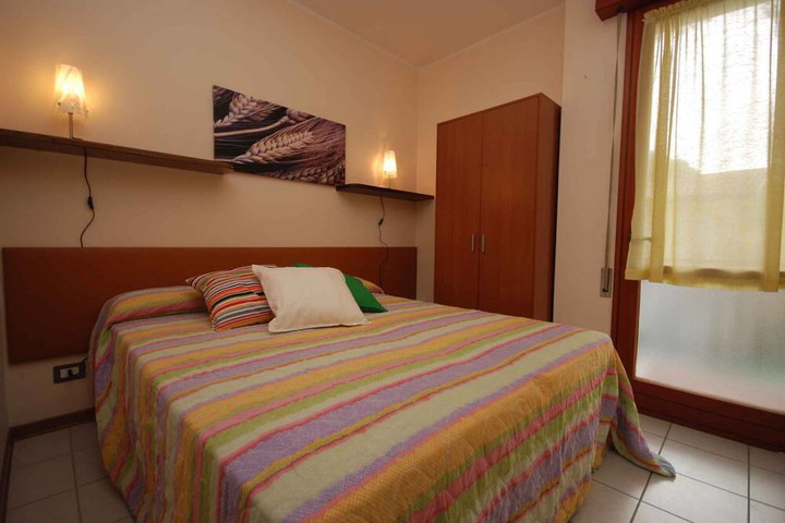 Ferienwohnung Mit Klimaanlage Und Balkon - Lignano Pineta