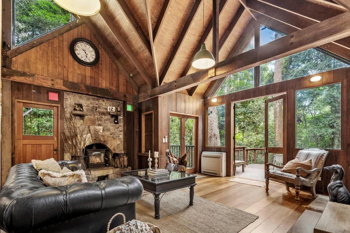 Rustic 3-bed Retreat In Springbrook - 스프링브룩