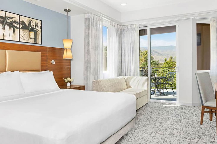 𝐅𝐢𝐧𝐝𝐢𝐧𝐠 𝐌𝐞𝐢𝐥𝐢-Coachella Fun @ Desert Springs Villas Resort+amenities - Indian Wells, CA