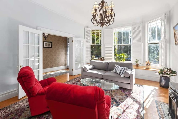 Gorgeous Victorian Flat - San Francisco, CA