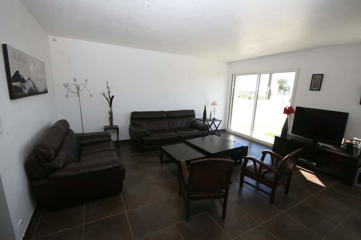 Villa With Private Pool 200 M From The Beach.enclosed Garden In Le Pouldu, Brittany - Guidel