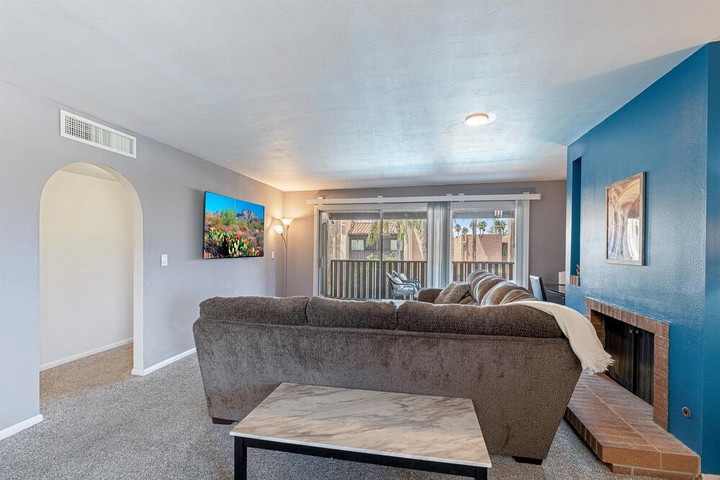 Spacious 2bed 2bath Condo W/pool And Spa! - Tucson, AZ