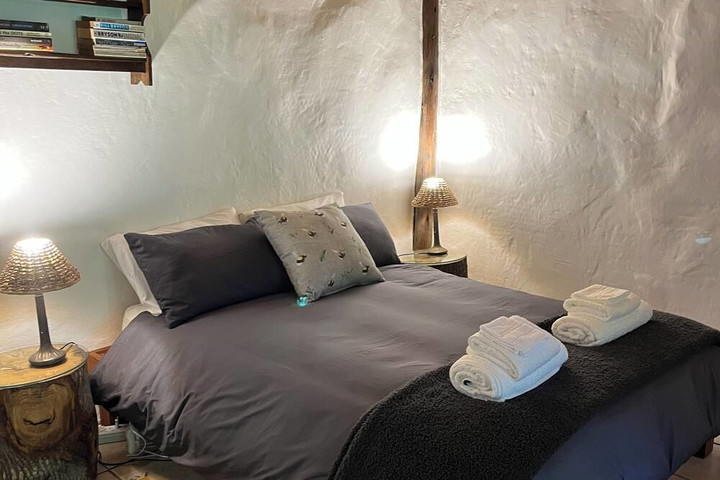 Enchanting Forest Cottage In Hogsback, Village Of Beautiful Hikes And Waterfalls - Western Cape