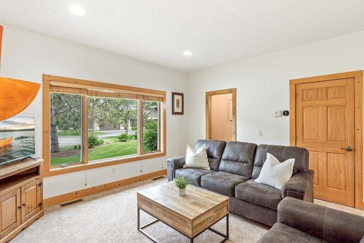 Steps From East Gull Lake | Pontoon Rentals - Nisswa, MN